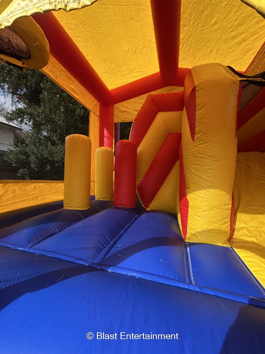 4x4 Obstacle Slide Jumping Castle - Jumping Castle Hire in Brisbane ...