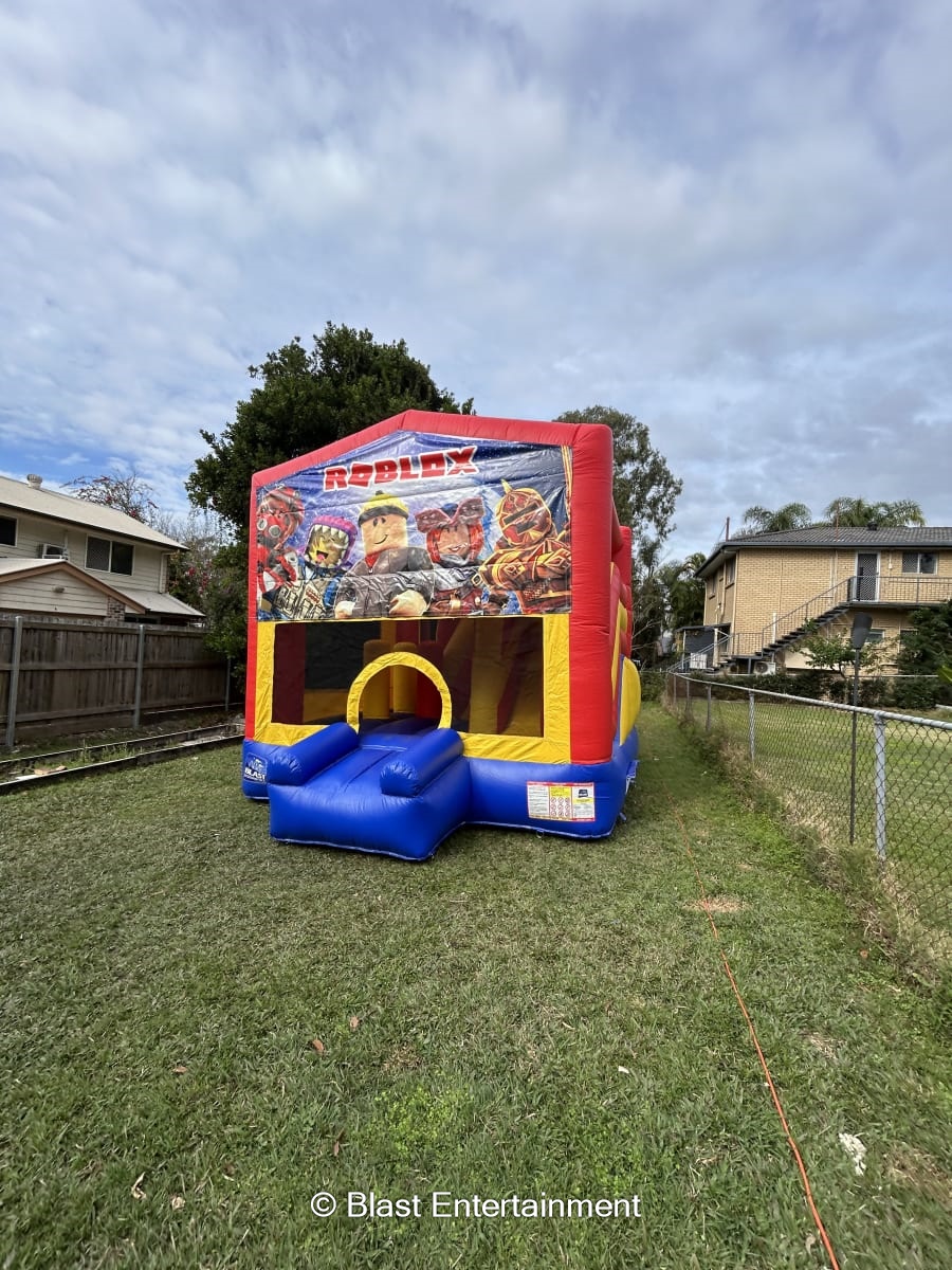 4x4 Roblox Obstacle Slide - Jumping Castle Hire in Brisbane , North ...