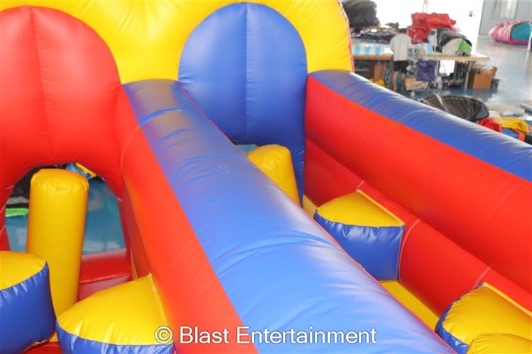🏃‍♀️50FT Dual Lane Obstacle Extreme! - Jumping Castle Hire in Brisbane ...