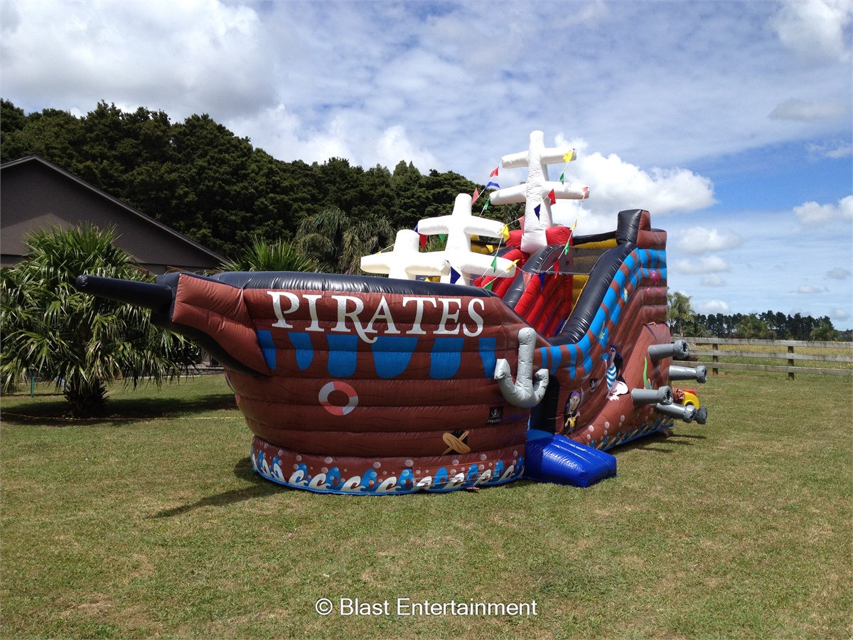 🏴‍☠️The Pirate Package - Jumping Castle Hire in Brisbane , North ...
